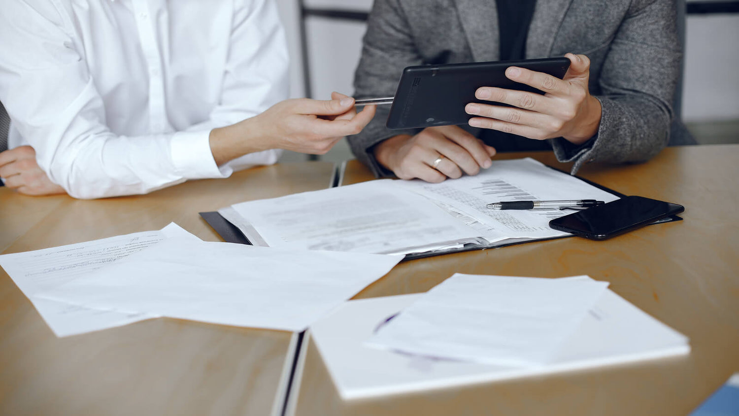 5 Uses for a Mini Voice Recorder: From Business Meetings to Personal U ...